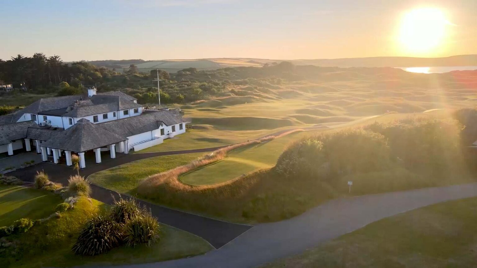 St. Enodoc Golf Club - Cornwall Holidays